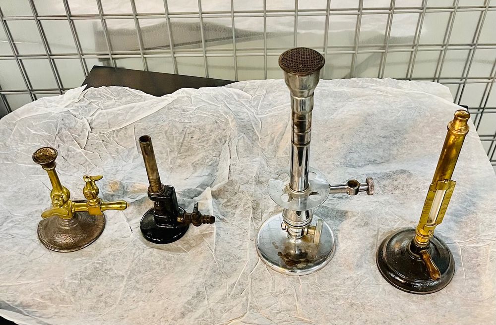 Konvolut antiker Labor Bunsenbrenner (Gebraucht) in Volketswil für CHF ...