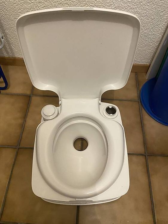 Porta Potti (D'occasion) à Niederrohrdorf pour CHF 100 – retrait ...