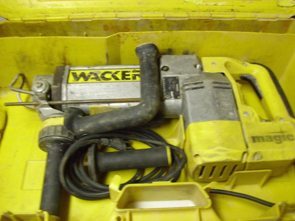 Wacker Spitzhammer Magik (Gebraucht) in Safenwil für CHF 300 – nur ...