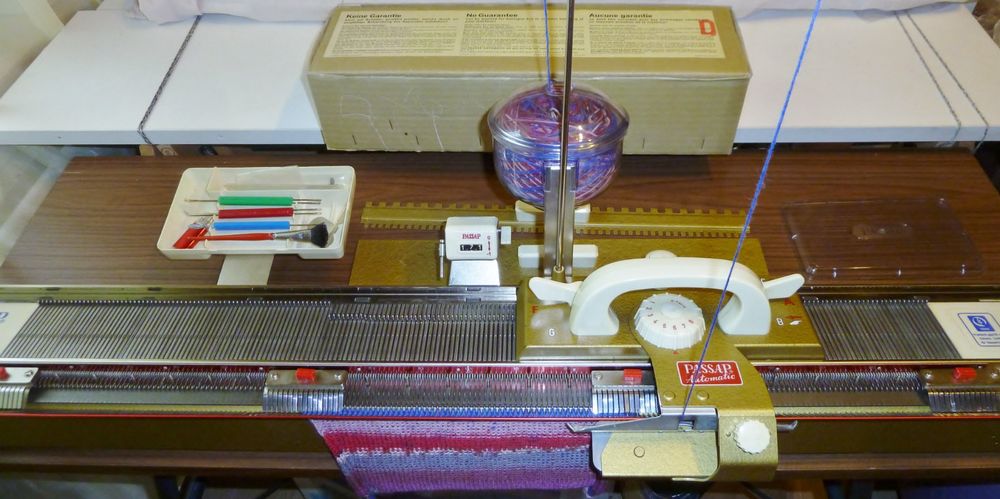Strickmaschine PASSAP Automatic (Gebraucht) in Siebnen für CHF 200 ...