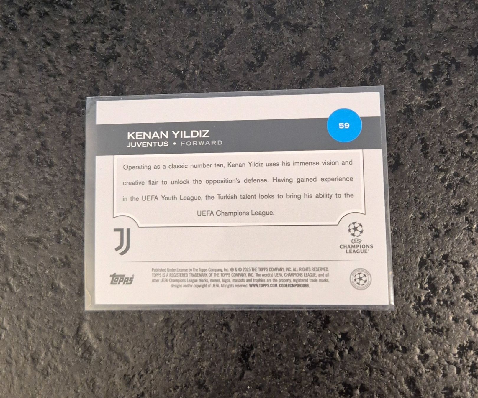Kenan Yildiz - Team Logo - Juventus - Topps (Neu (gemäss Beschreibung ...