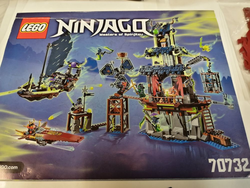 Lego 70732 Ninjago City of Stiix (Gebraucht) in Sils im Domleschg für ...