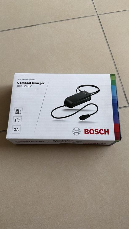 Bosch E-Bike Ladegerät Compact Charger 2A neuwertig (Gebraucht) in ...