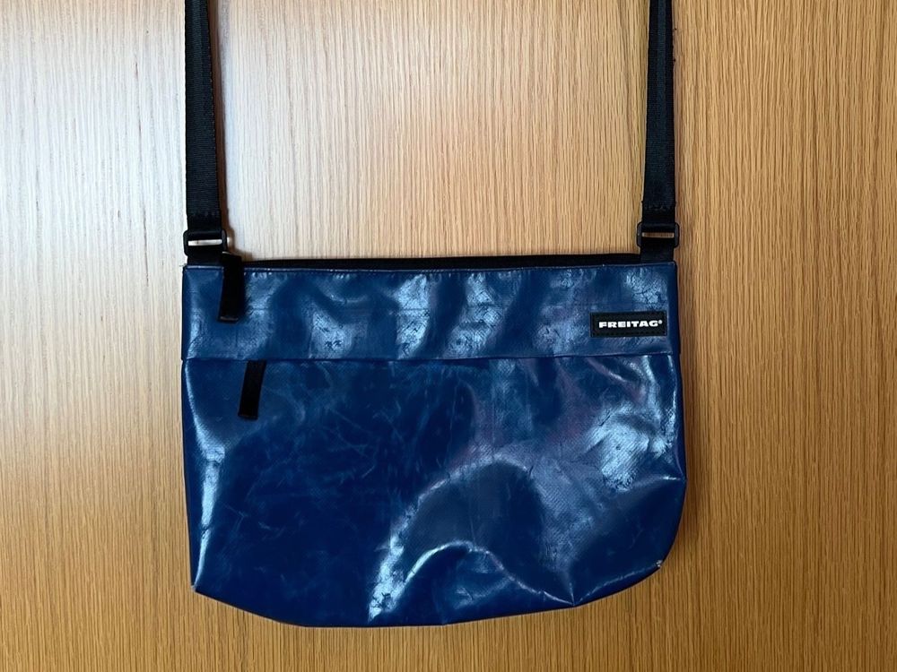 F553 Lou Shoulderbag S Kaufen Auf Ricardo