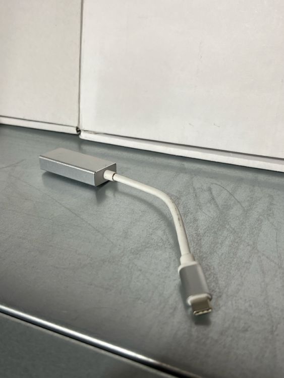 USB C zu miniDP Displayport Adapter (Gebraucht) in Zürich für CHF 9 ...