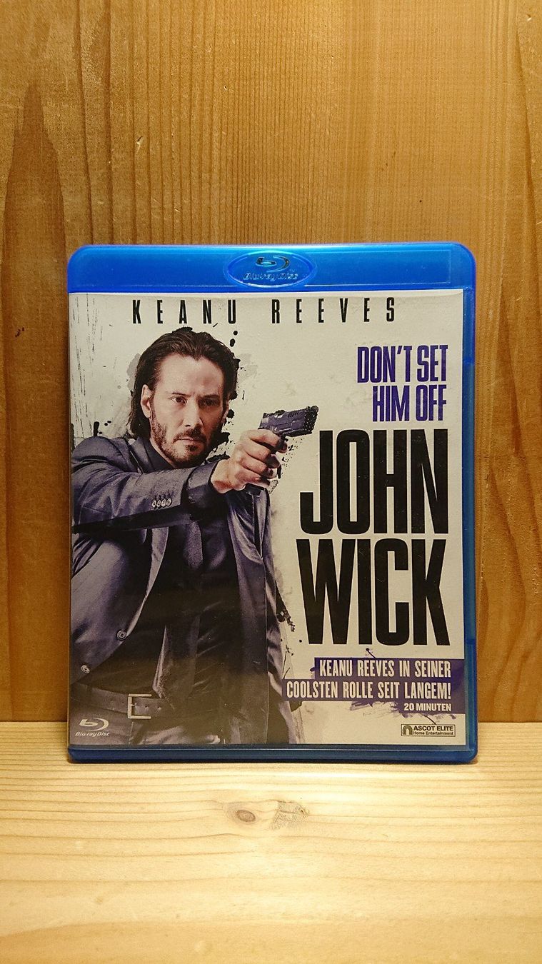 JOHN WICK Blu-Ray mit Keanu Reeves (Gebraucht) in Wilderswil für CHF 2. ...