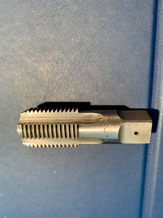 Gewindebohrer W20 x 2mm für Spannrohre zu Schaublin+Spannz. (Gebraucht ...