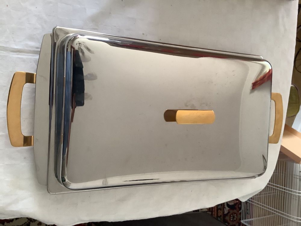 1 Spring Edelstahl Platte mit Deckel (Gebraucht) in Wädenswil für CHF ...