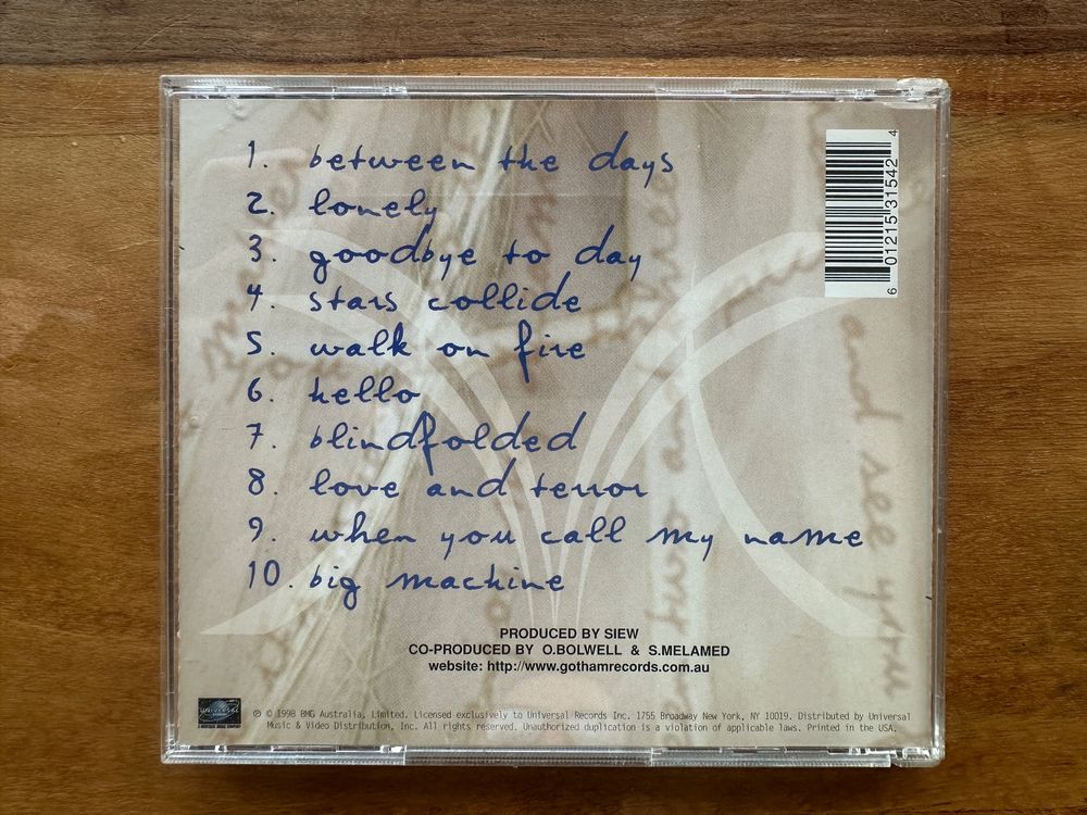 Merril Bainbridge ‎– Between The Days ( Pop Rock, Synth-pop) (Gebraucht ...