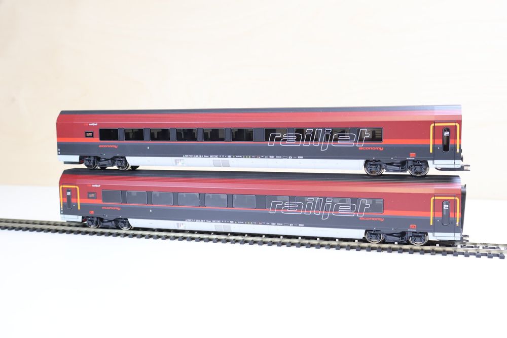 ROCO RailJet Personenwagen Set Mittelwagen - H0 | Kaufen auf Ricardo