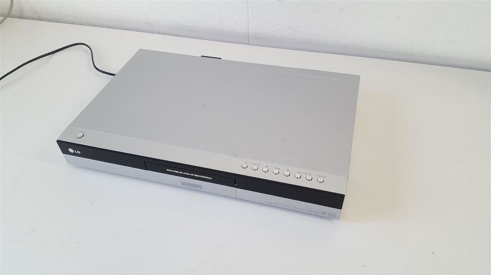 DVD±R/RW, DVD+R (DL), DivX, MP3 Player LG RH-178 (Gebraucht) in ...