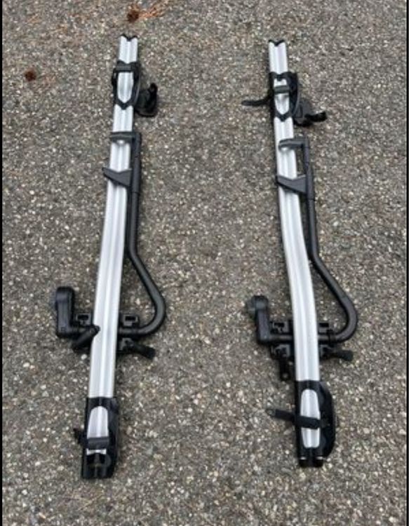 Barre de toit MINI et 2 supports vélo (Gebraucht) in Ecublens VD für CHF 120 – nur Abholung auf ...