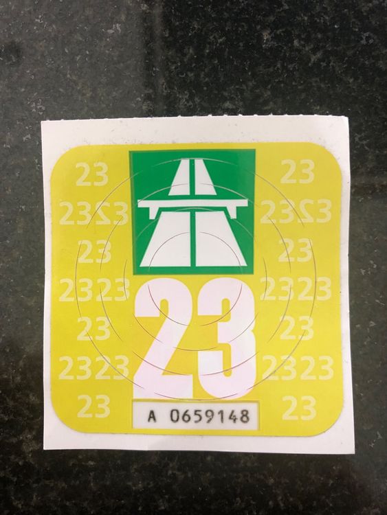 Vignette Autobahnvignette 2023 (Neu und originalverpackt) in Oberweningen für CHF 20 – mit ...