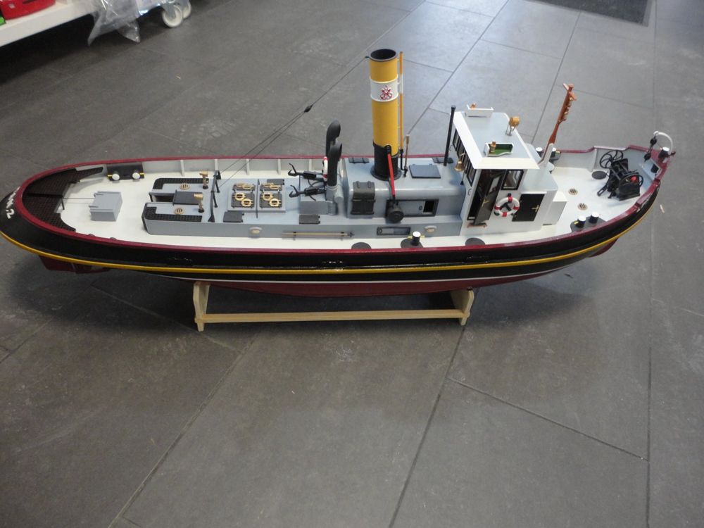 Liman 2 Hist. Schlepper 1:20 Holzbausatz (Neu und originalverpackt) in Horgen für CHF 299 – mit ...