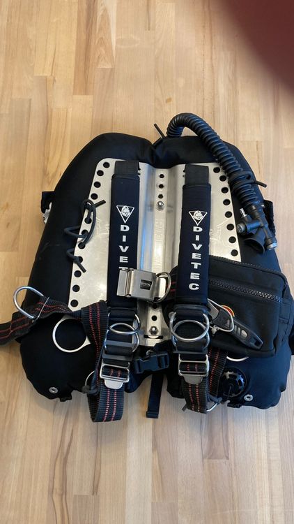 Backplate mit Harness und Wing aus 6mm VA (Gebraucht) in Hausen am ...
