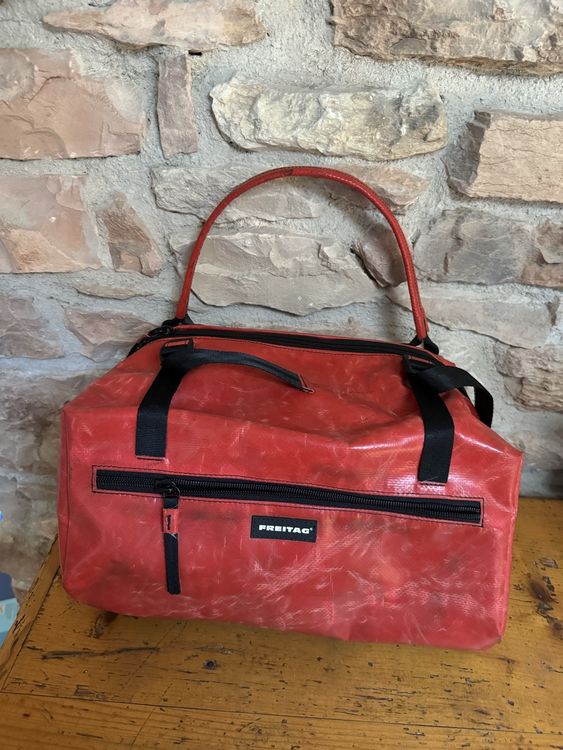 Freitag F60 Joan (Gebraucht) in Arsiè für CHF 110 – mit Lieferung auf ...