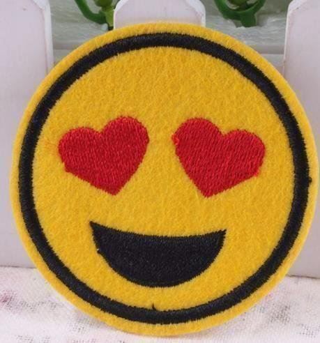 Smiley Aufnäher verliebt in love Badge Herzaugen Emoji Handy (Neu und originalverpackt) in ...