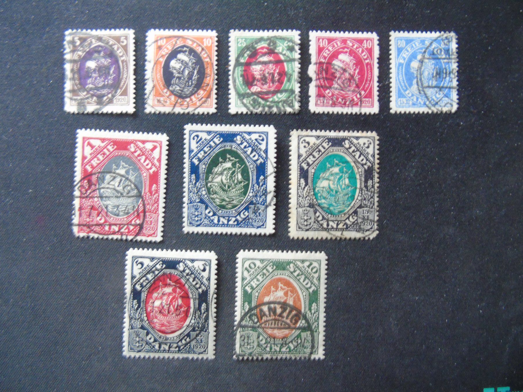 Danzig 53-62 dès 5.- (D'occasion) à Courtételle pour CHF 5 – avec ...