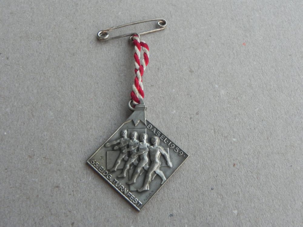 Abzeichen Eidg. Turnfest Sport Basel BS 1959 (Gebraucht) in Siebnen für CHF 6 – mit Lieferung ...