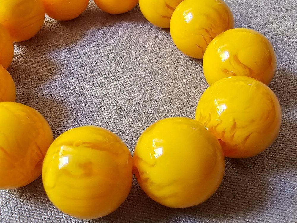 Butterscotch Armband 20mm Kugeln Modeschmuck weiß groß Berns (Neu ...
