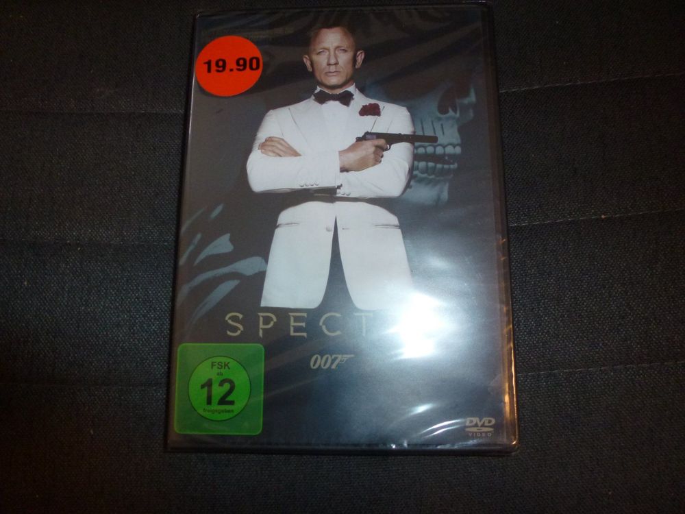 Spectre DVD NEUWARE (Neu und originalverpackt) in für CHF 3 – mit ...