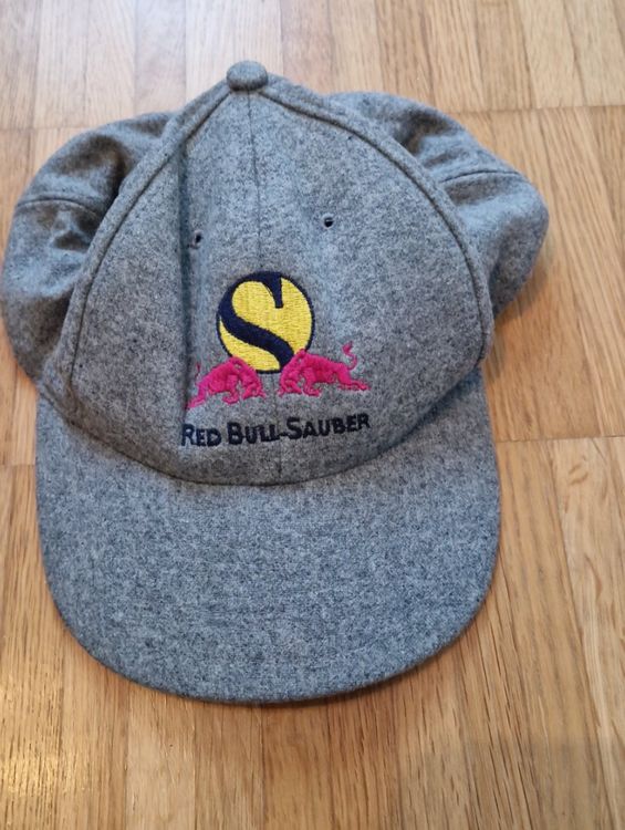Red Bull Sauber F1 Cap Mütze (Gebraucht) in Volken für CHF 25 – mit ...