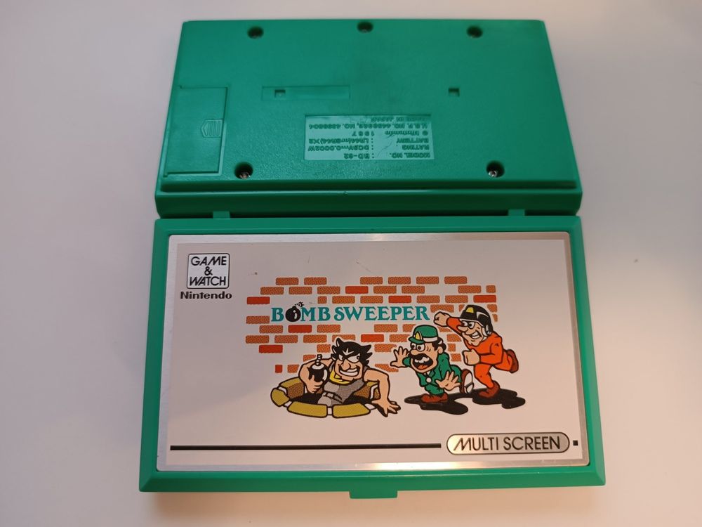Nintendo GAME & WATCH: Bomb Sweeper (Multiscreen) - BD-62 (Gebraucht ...