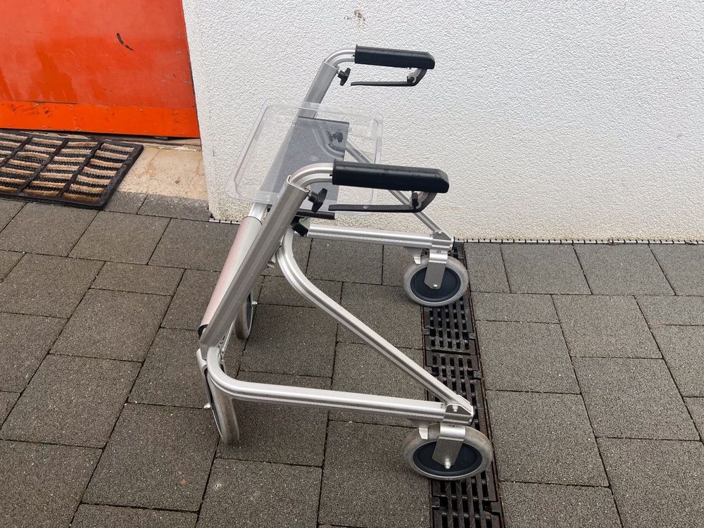 LIKO Alunett Rollator Ab. 1 Fr. (Gebraucht) in Tafers für CHF 10 – mit ...
