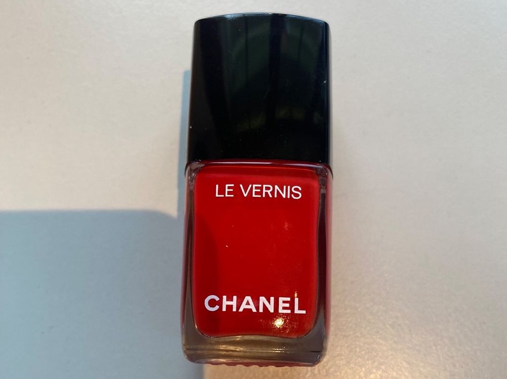 Chanel Le Vernis Nagellack Nr. 147 Incendiare (Neu (gemäss Beschreibung)) in Galgenen für CHF 5 ...