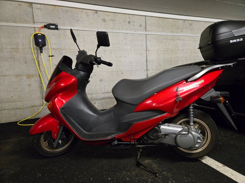 Suzuki Roller UC125, inkl Topcase (Defekt) in Niederbuchsiten für CHF 204 – nur Abholung auf ...