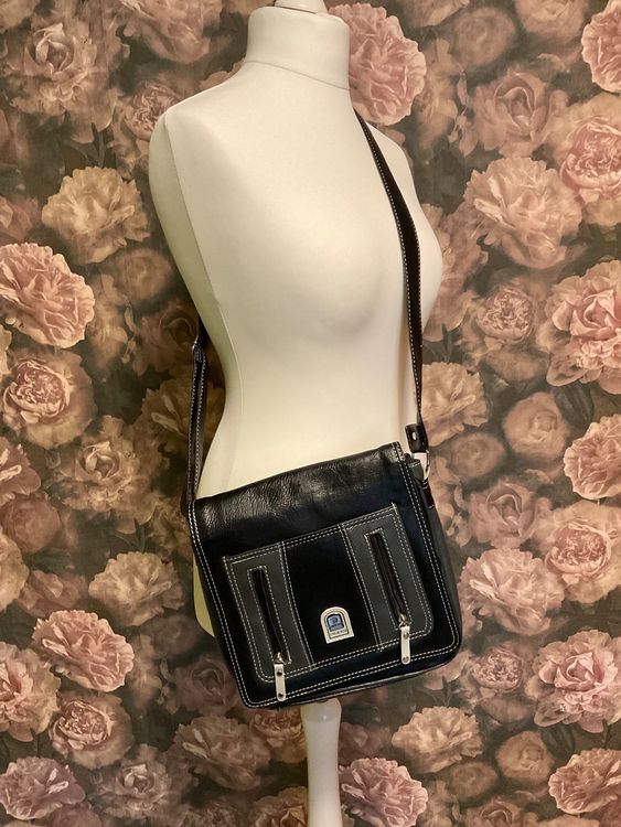 Tasche Phoenix Collection (Gebraucht) in Schneisingen für CHF 1 – nur ...