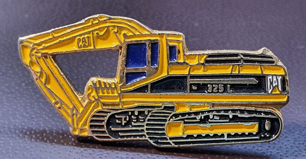 T188 - Pin CAT Schaufelbagger Bagger 325 L (Gebraucht) in Reinach BL ...
