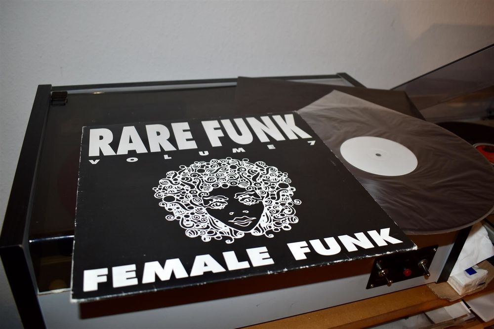 Rare Funk Vol. 7 - Female Funk LP | Kaufen auf Ricardo