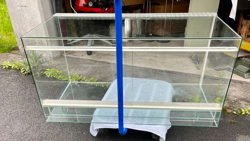 Terrarium 100x50x50 (Gebraucht) in für CHF 55 – nur Abholung auf ...