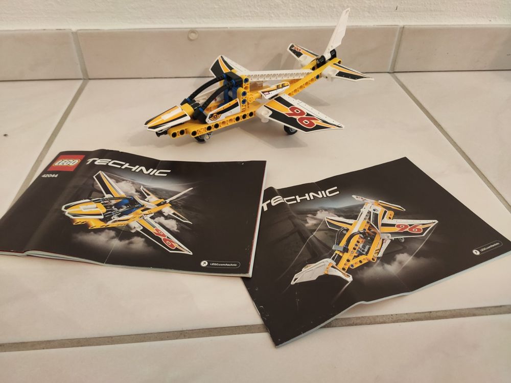 LEGO Technic 42044 - Düsenflugzeug (Propellerflugzeug) (Gebraucht) in ...