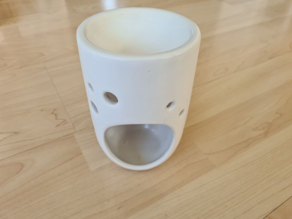 Duftlampe Keramik, weiss (Gebraucht) in Suhr für CHF 9 – mit Lieferung auf Ricardo kaufen