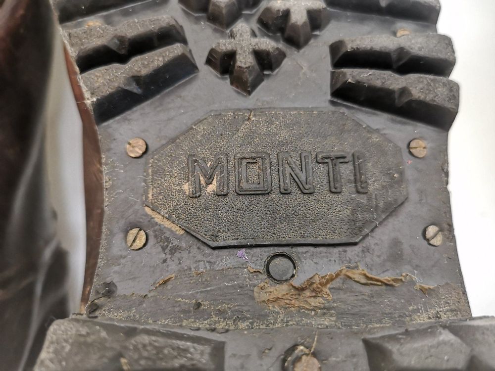 Alte Wanderschuhe Bergschuhe MONTI Gr.44 | Kaufen auf Ricardo