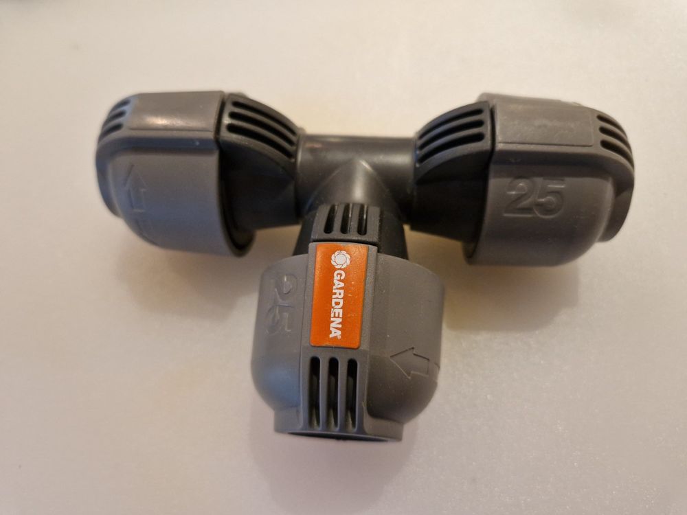 Gardena Verbinder T-Stück 25mm (2771) | Kaufen auf Ricardo