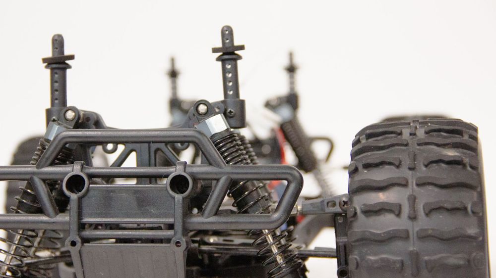 Maverick Strada Evo MT | Ferngesteuerter Monstertruck (Gebraucht) in St ...