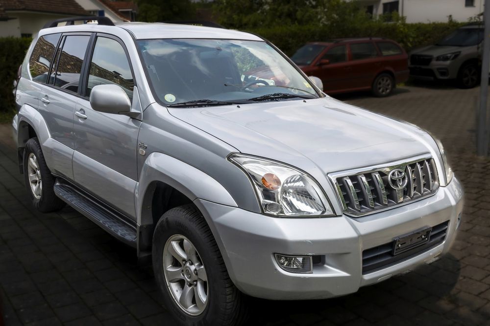 Toyota Landcruiser, Jg 2004, 5 türig, manuell, 328'000km | Kaufen auf Ricardo