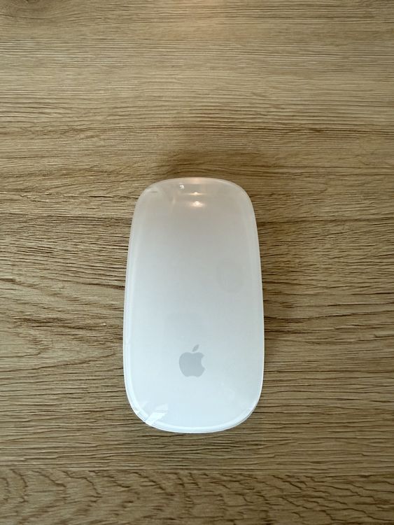 Apple Magic Mouse (D'occasion) à Biel/Bienne pour CHF 14 – avec ...