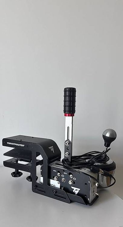 Thrustmaster TSS / TH8A / TM Clamp (Gebraucht) in Winterthur für CHF ...