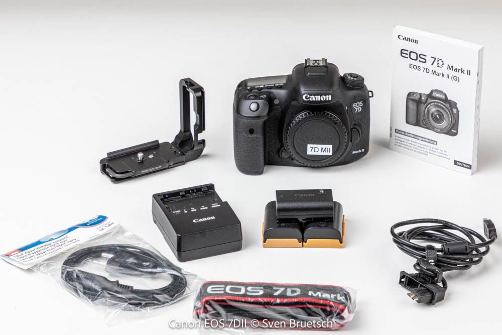 Canon EOS 7D II mit 11983 Auslösungen, inkl. RRS L-Winkel (Gebraucht) in Kleinandelfingen für ...