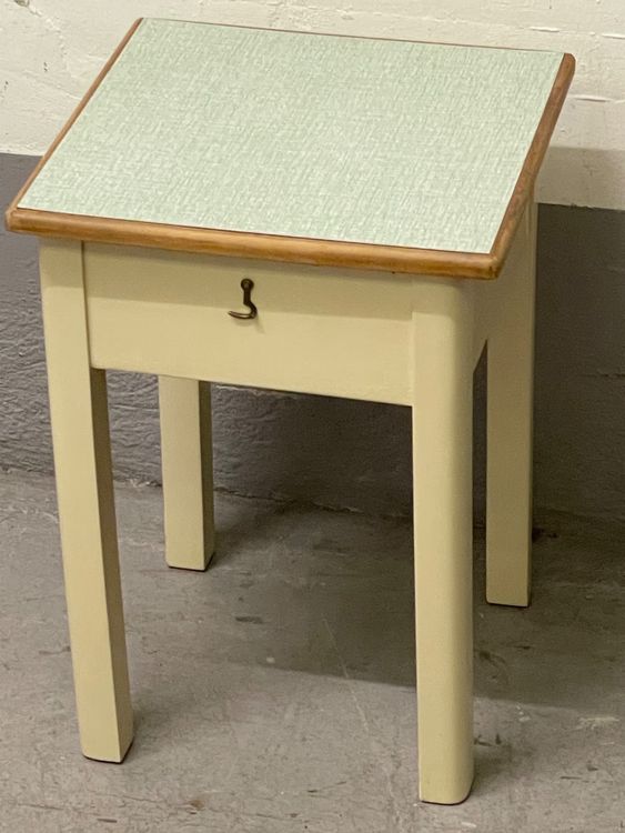 Vintage Tabouret / Stuhl mit Fach | Kaufen auf Ricardo