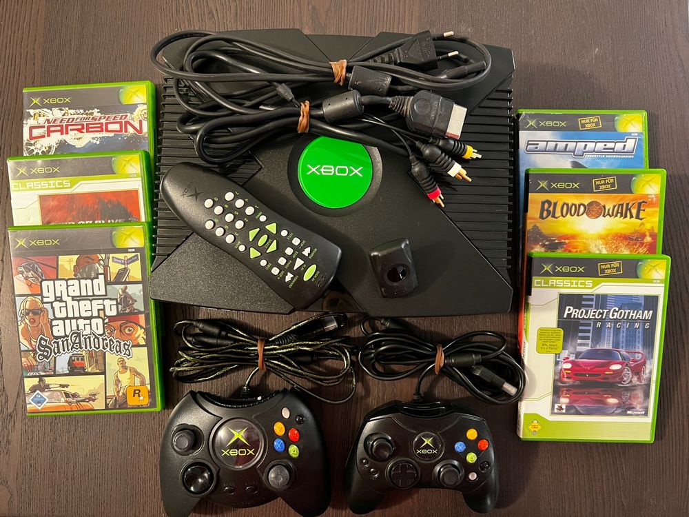XBOX Classic - 2 Controller - 6 Spiele und Fernbedienung | Kaufen auf ...