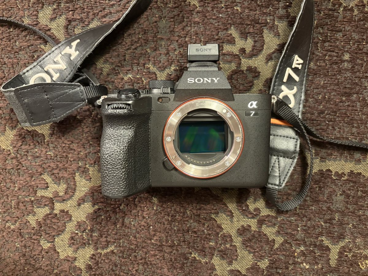 Sony Alpha 7 IV ILCE-7M4 DSLM - Top Zustand! Inkl. OVP! (Gebraucht) in ...