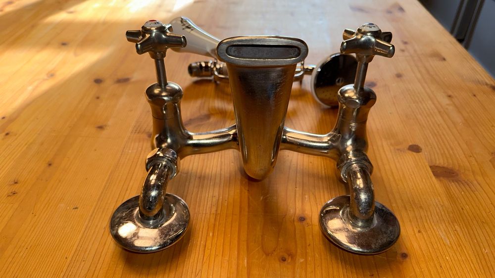 Antike Bade-Armatur Oederlin (revidiert) (Gebraucht) in Goldingen für ...