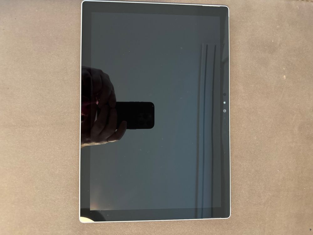 Microsoft Surface Pro Model 1724 (Gebraucht) in Holzhäusern ZG für CHF ...