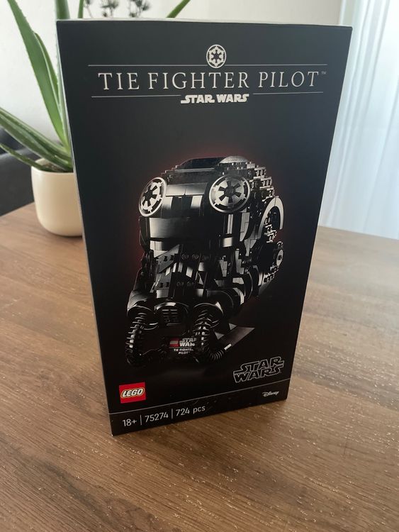 Tie Fighter Pilot Lego 75274 (Neu und originalverpackt) in Greppen für ...