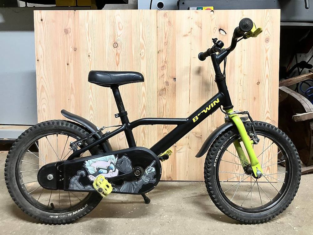 Vélo enfant 16 pouces (D'occasion) à Cartigny pour CHF 50 – retrait ...